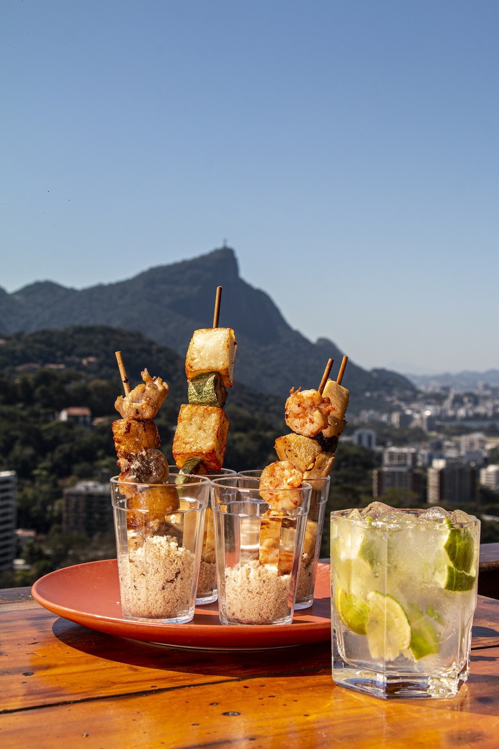 Restaurantes e docerias lançam pratos e sobremesas leves para o verão ...