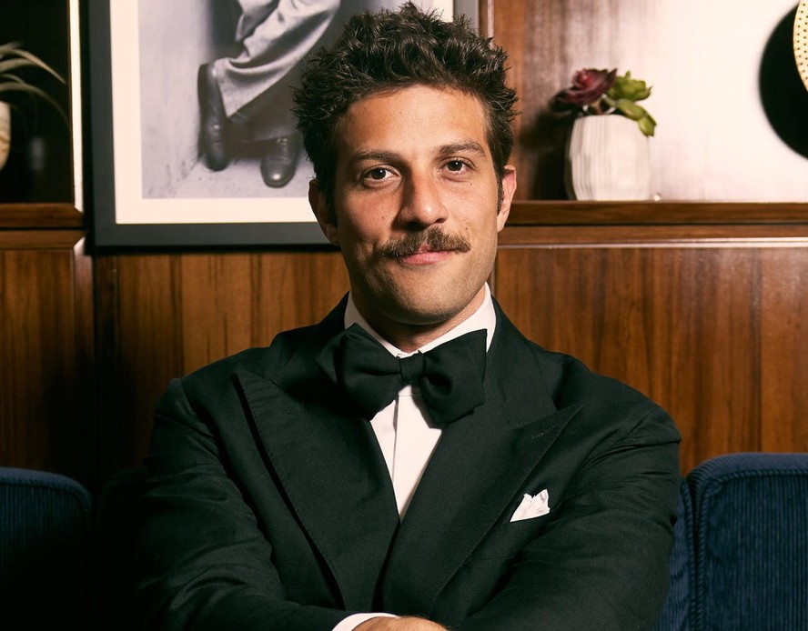 Chay Suede será o mocinho em 'Quem ama cuida', nova novela de Walcyr ...