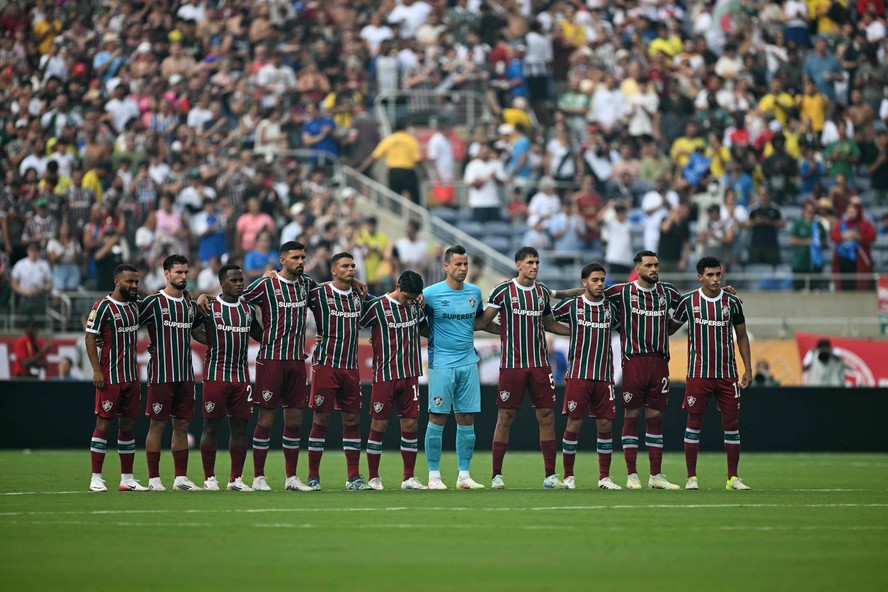 Com Thiago Santos, Renê e Guga, veja escalação do Fluminense para ...