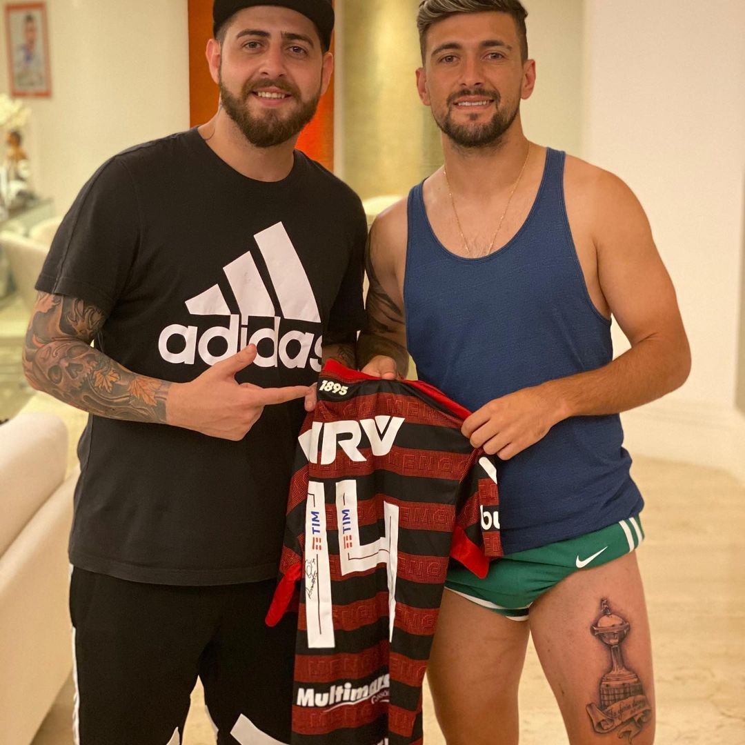 Tatuador de famosos dá dicas para fazer arte no corpo e não se ...