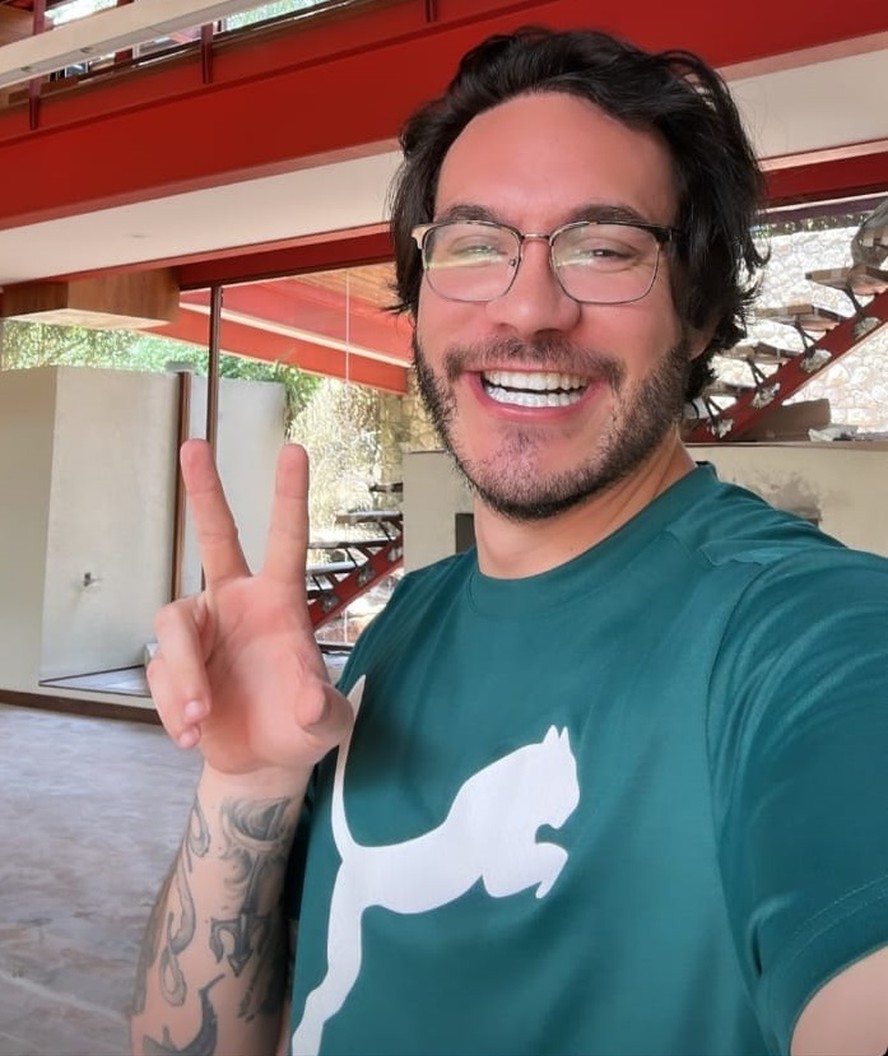 Eliezer mostra obra em mansão de R$ 8,5 milhões que tem com Viih Tube ...
