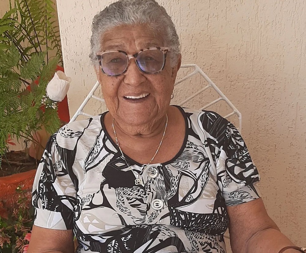 'Como de tudo, menos pedra derretida', diz Maria, de 103 anos. Brasil ...