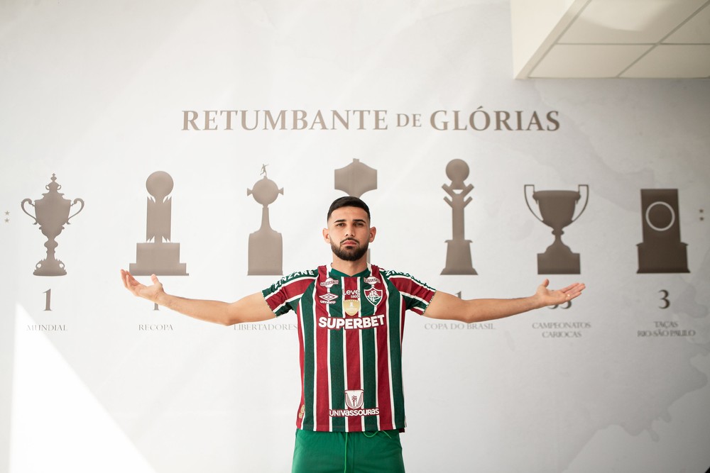 Fluminense anuncia a contratação do zagueiro Ignácio, ex-Sporting Cristal