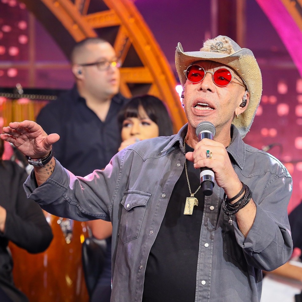 Veja a última apresentação de Chrystian na TV em entrevista de ...