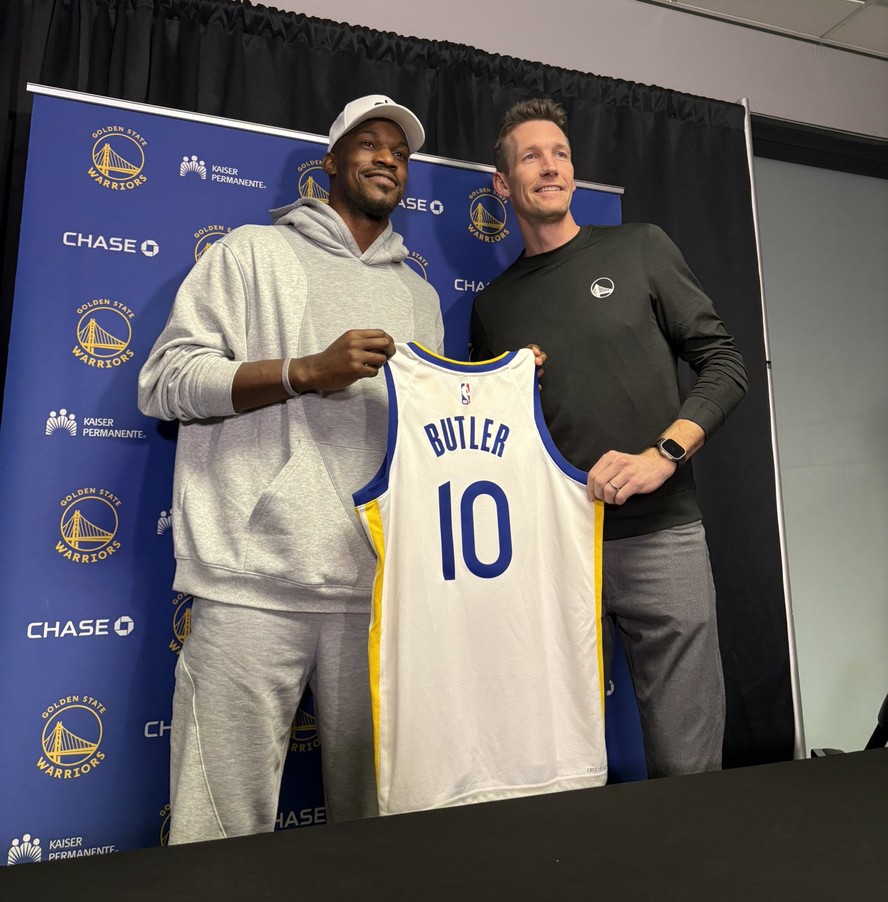 Jimmy Butler vai usar o número 10 no Golden State em homenagem a Neymar