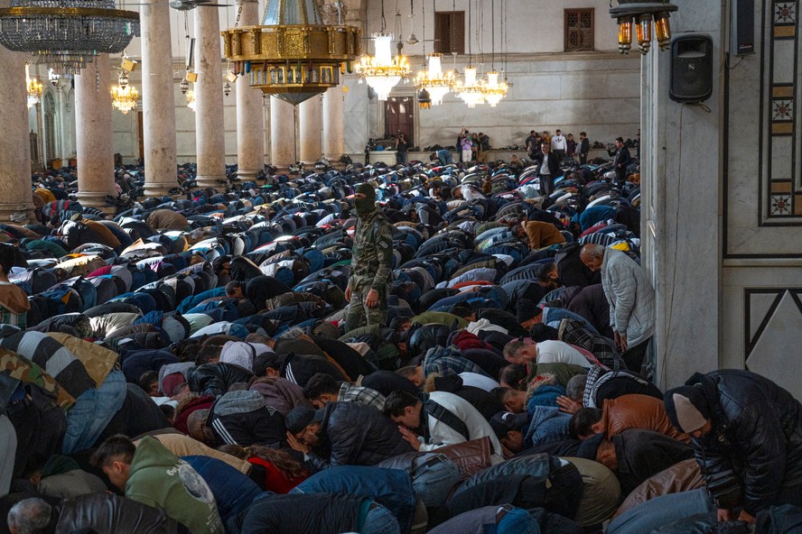 Damasco é vitrine de tática rebelde de 'reposicionar marca' após Assad