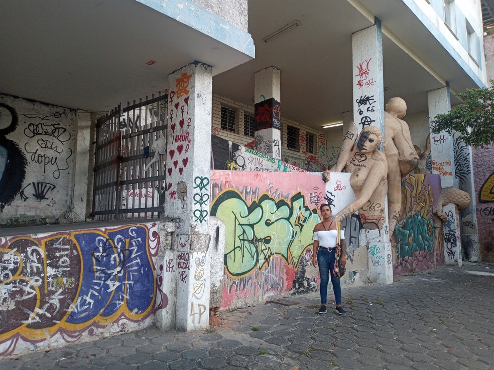 Fechado desde 2019, prédio do Diretório Central dos Estudantes da UFF ...