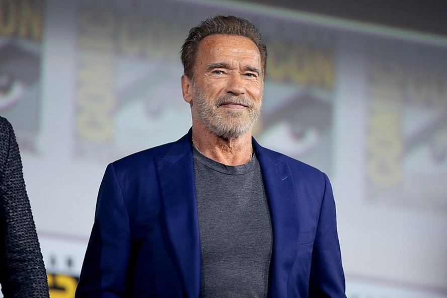 Ovo cru, leite de aveia, banana: Arnold Schwarzenegger revela o shake ...