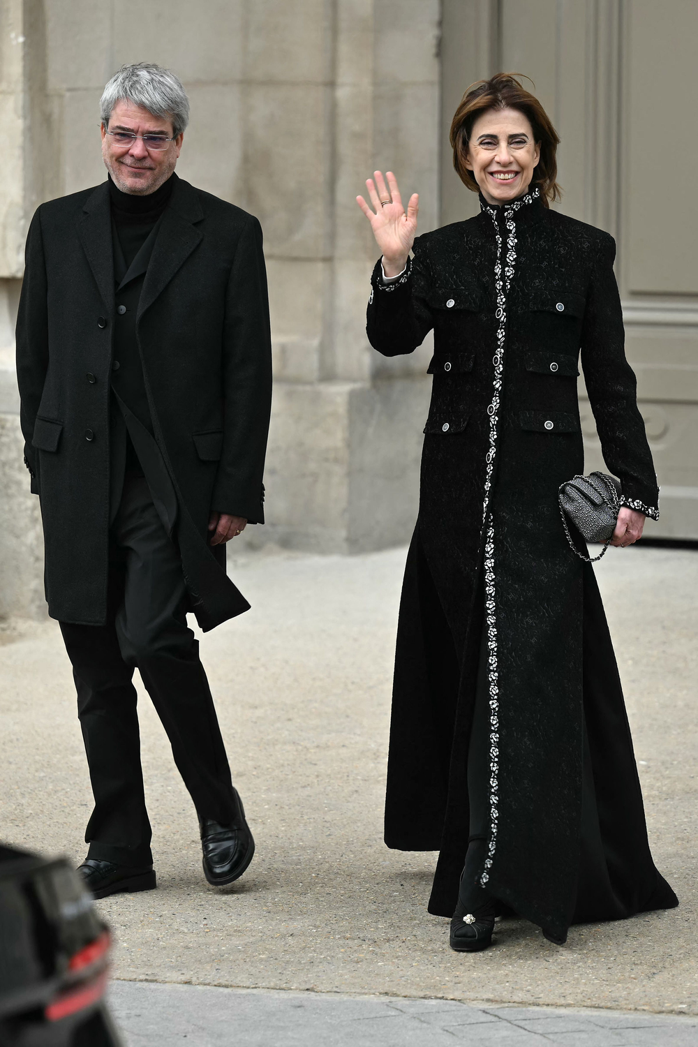 Vestido de Fernanda Torres no Oscar levou 450 horas para ser feito ...