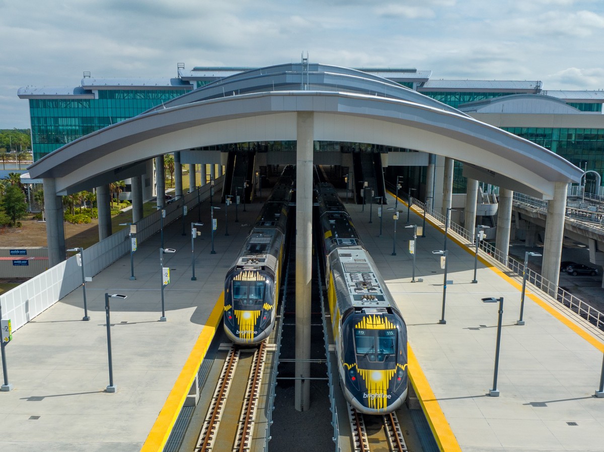 Trem entre Miami e Orlando: como é viajar no novo serviço da Brightline ...