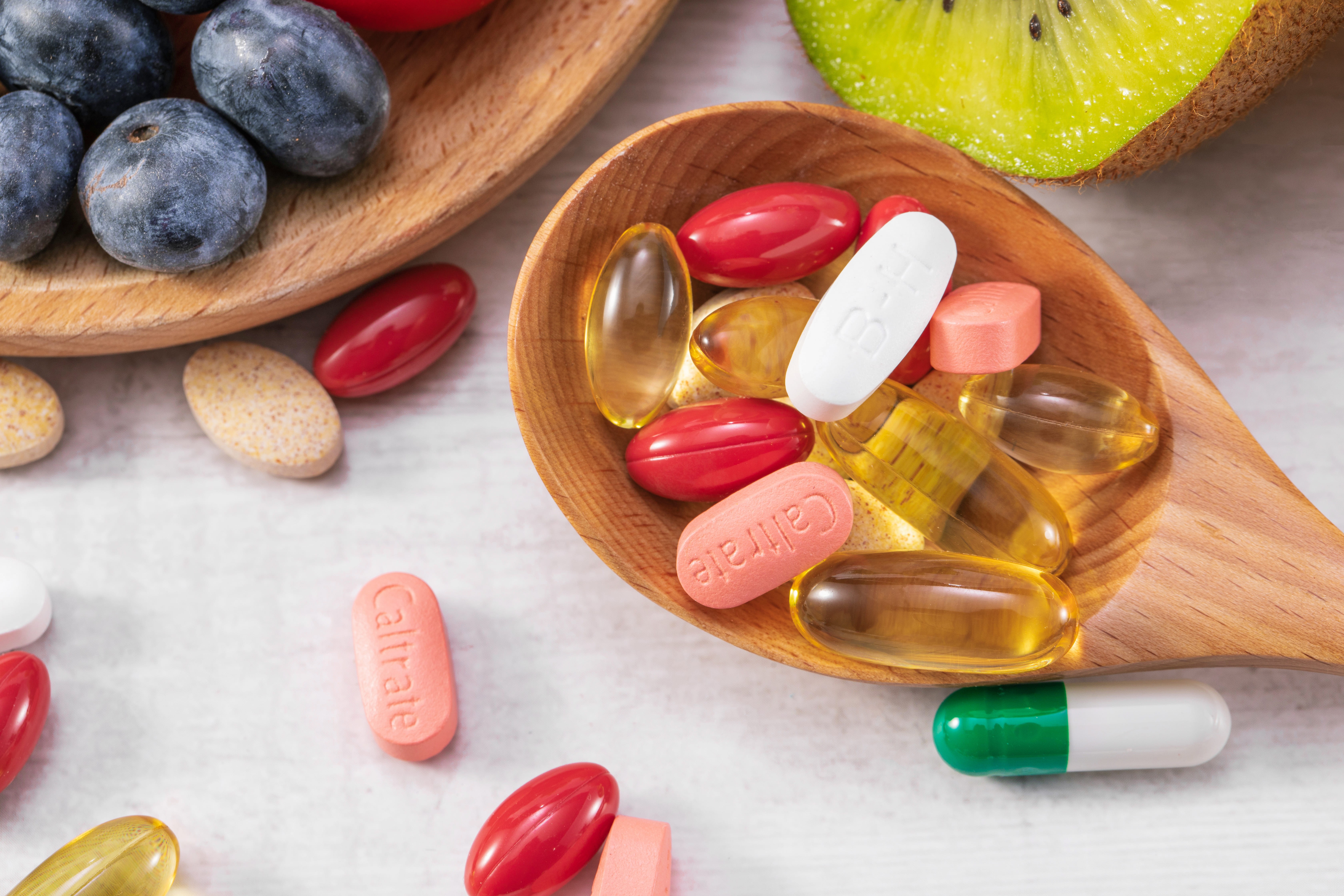 Suplementos alimentares: os 10 mais populares e quando tomá-los para ...