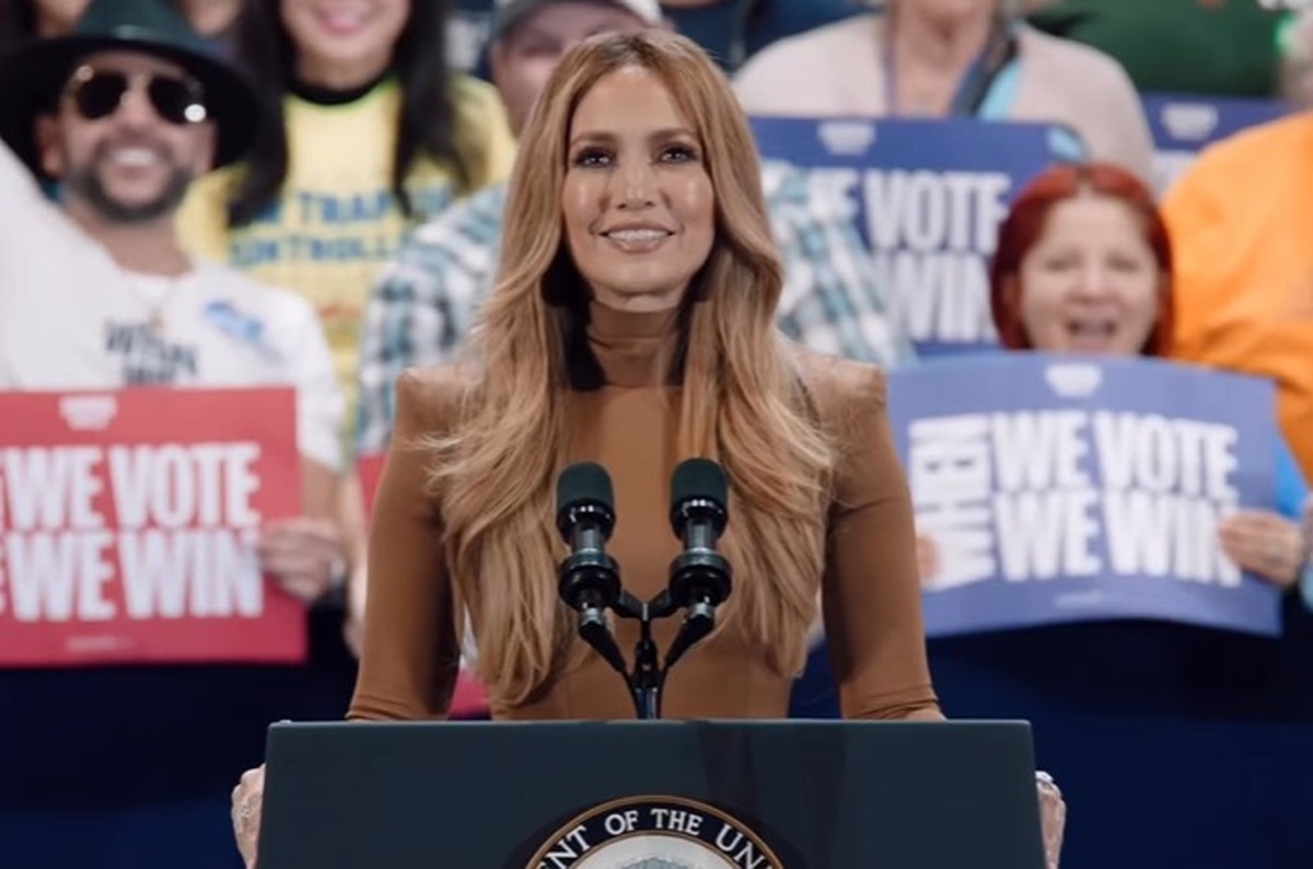 Jennifer Lopez pede às mulheres e aos latinos que votem em Harris ...
