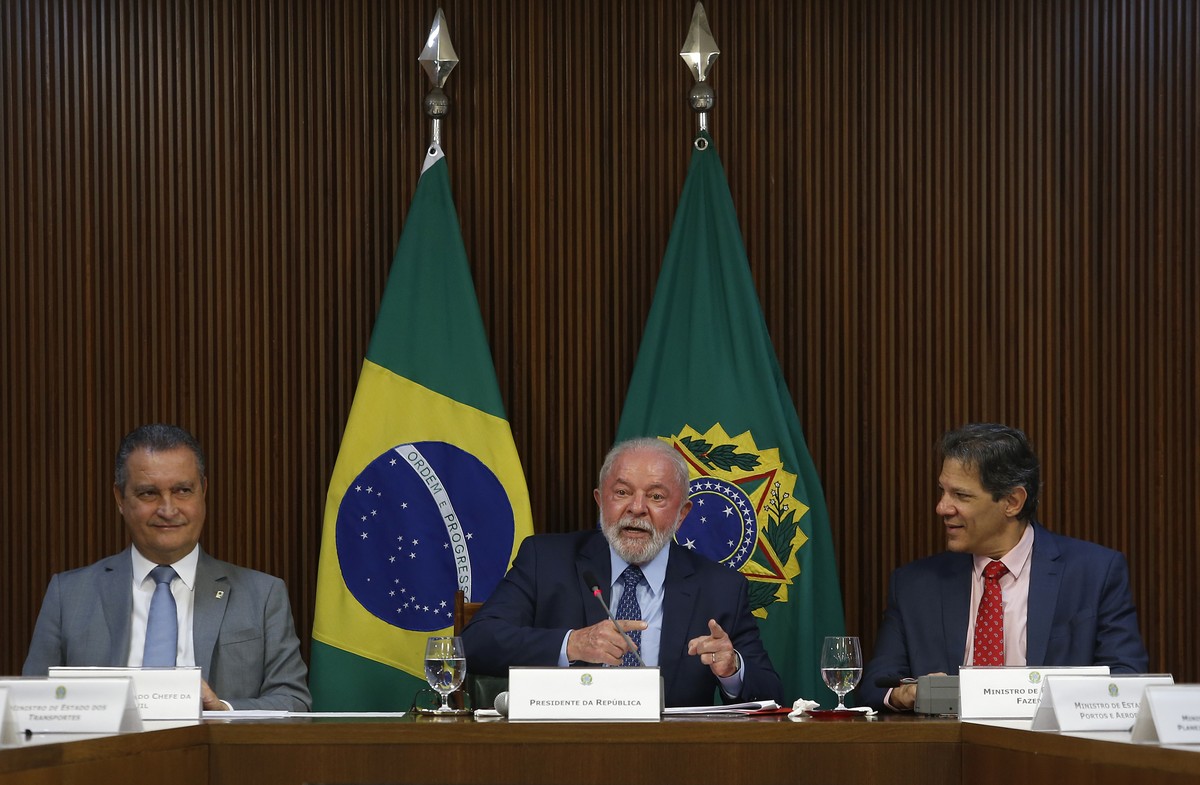 Cem Dias De Governo Lula Reúne Ministros Para Marcar Data E Iniciar