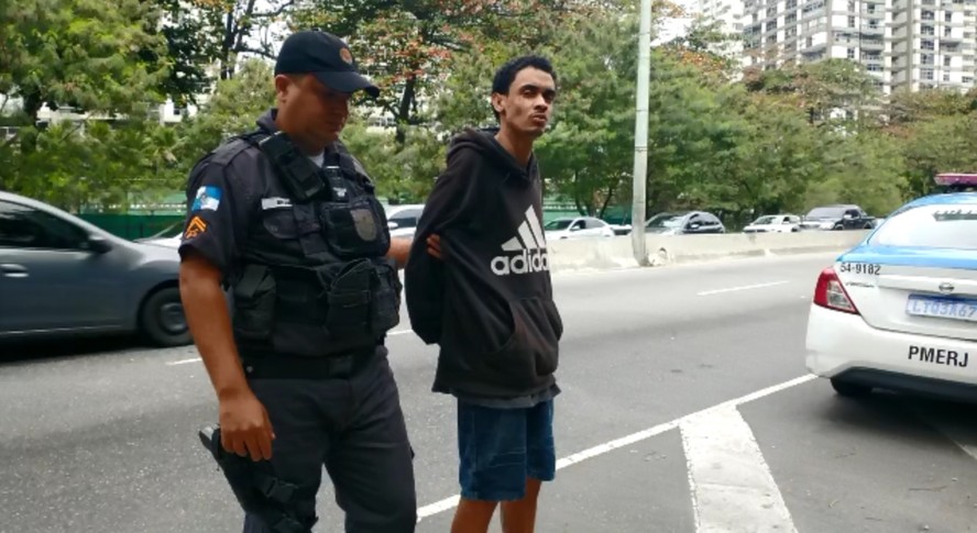 Mãe de rapaz que matou a ex no Centro do Rio amarrou o filho com a ...