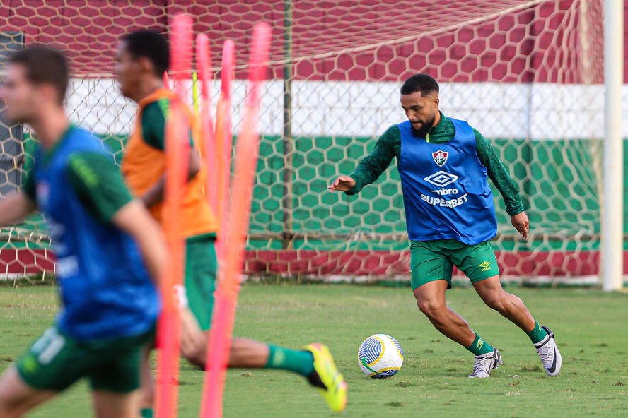 De volta aos relacionados, Samuel Xavier, do Fluminense, projeta ...