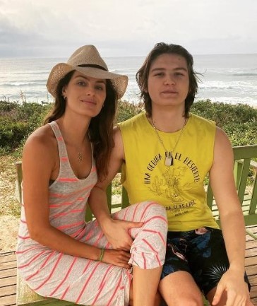 Aos 20 anos, Zion, filho de Isabeli Fontana, relembra infância na moda ...