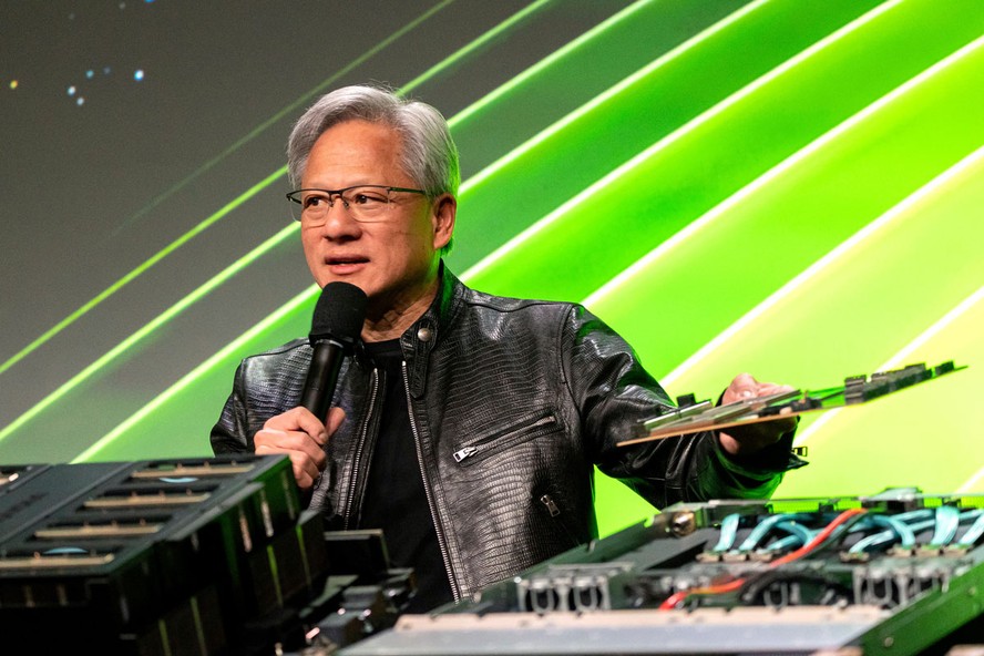 CEO da Nvidia ganha US$ 5 bi em um dia, diante de marca recorde de empresa