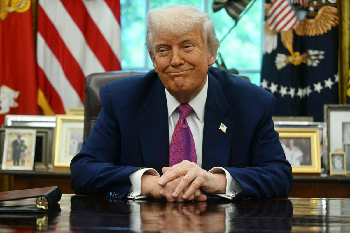 Trump anuncia construção do escudo antimísseis 'Cúpula Dourada' para os ...