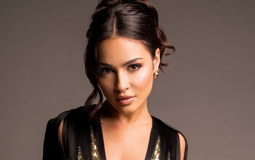 Giullia Buscaccio fala de novos trabalhos no streaming e do nascimento da sobrinha, neta de ...