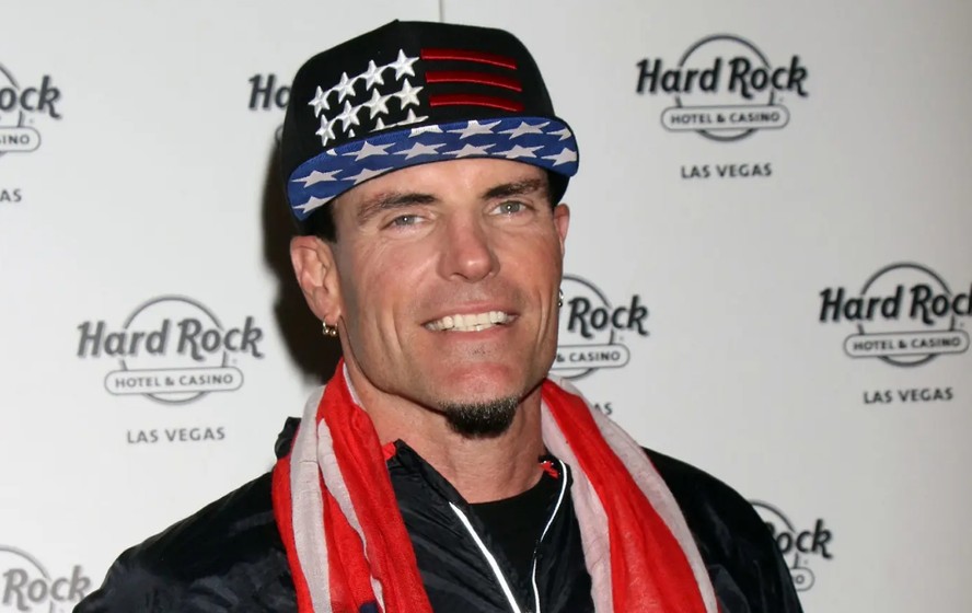 Vanilla Ice, famoso rapper dos anos 90, é processado por ex-namorada ...