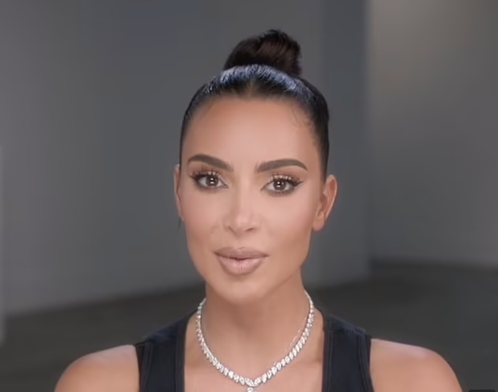 Kim Kardashian contrata 'pai de aluguel' para filho em viagem: 'Queria ...