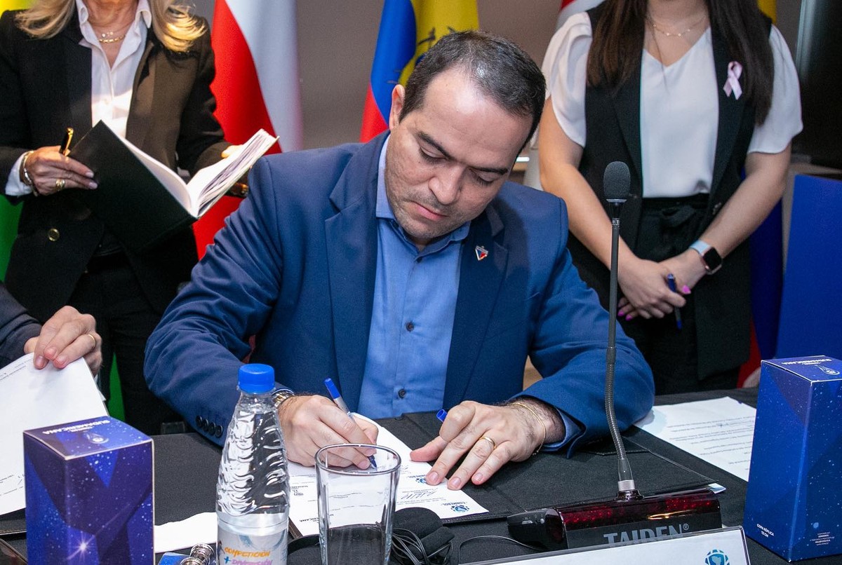 Marcelo Paz, presidente da LFU, diz que clubes estão prontos para a ...