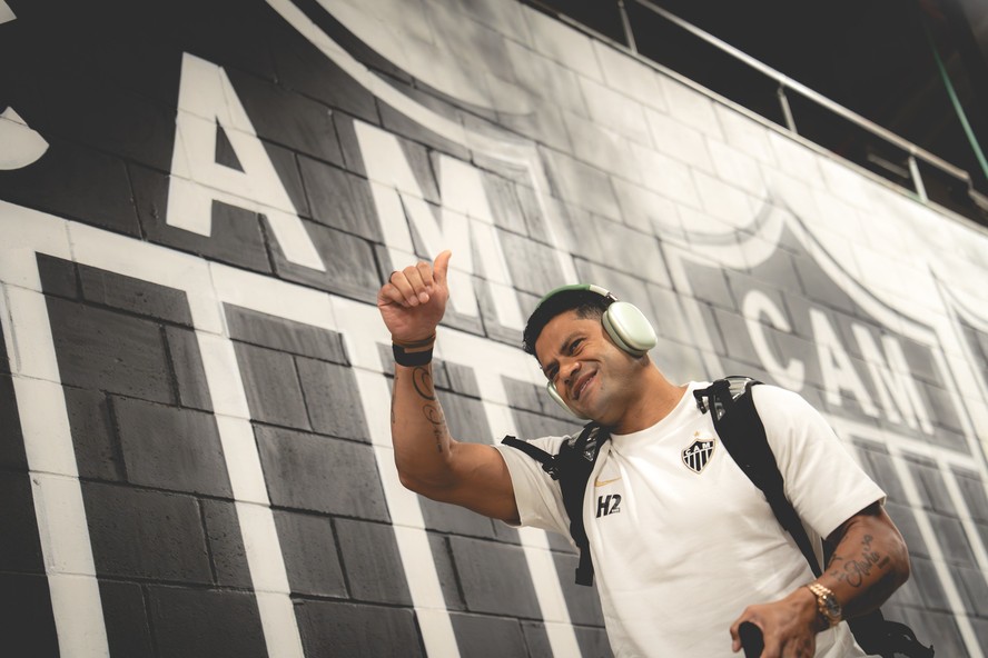 Atlético-MG vê erro de Hulk em condução da própria saída, mas quer dar ...