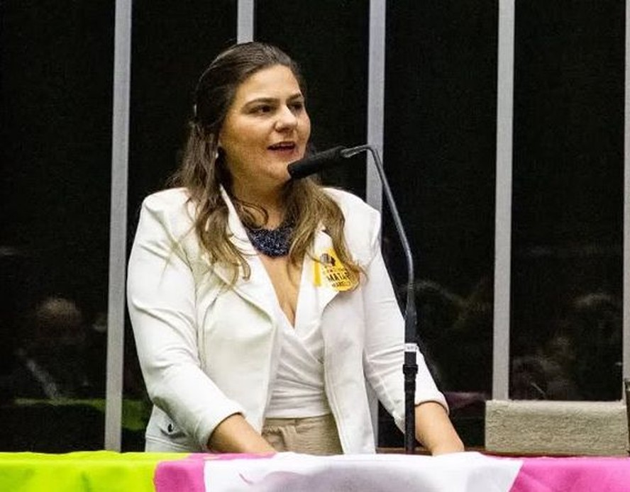 Mulher de Boulos anuncia pré-candidatura à Câmara e fala em missão de ...