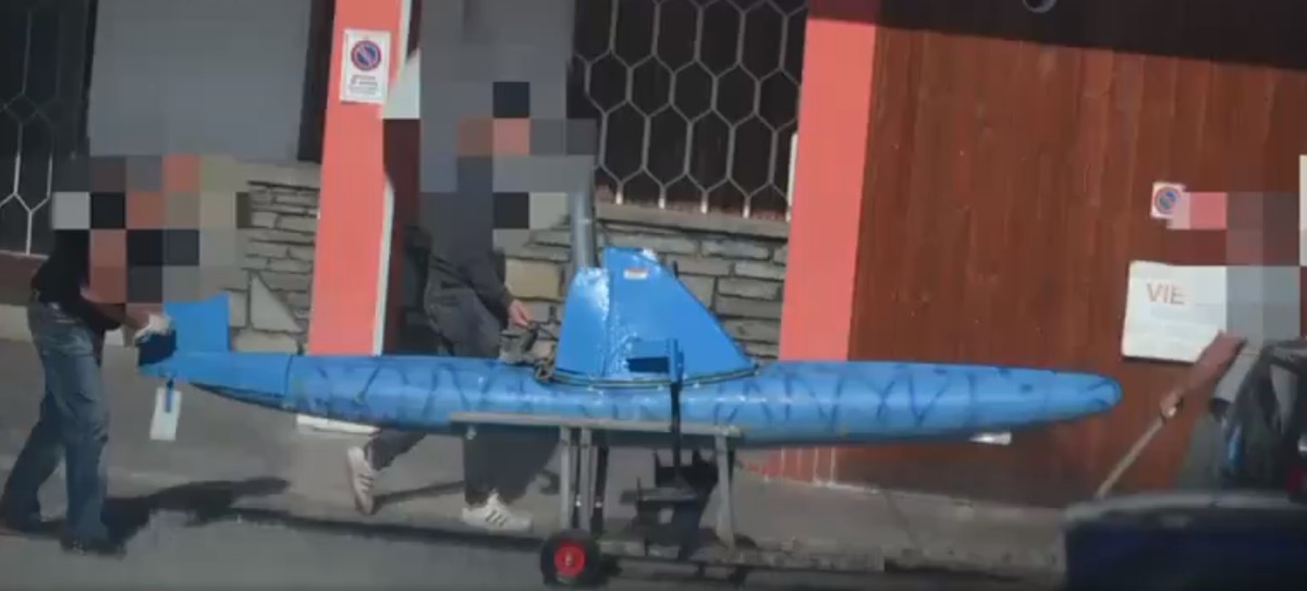 Autoridades italianas apreendem drone narcossubmarino em operação ...