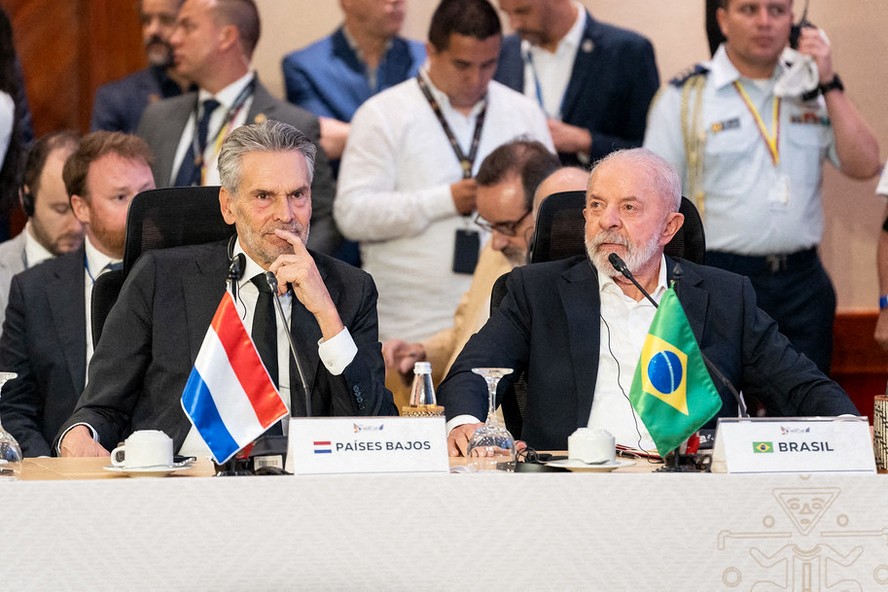 Lula diz que ‘uso da força militar voltou a fazer parte do cotidiano da ...