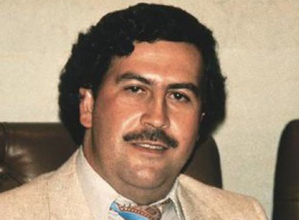 O avião abatido pelo traficante Pablo Escobar com 107 pessoas a bordo