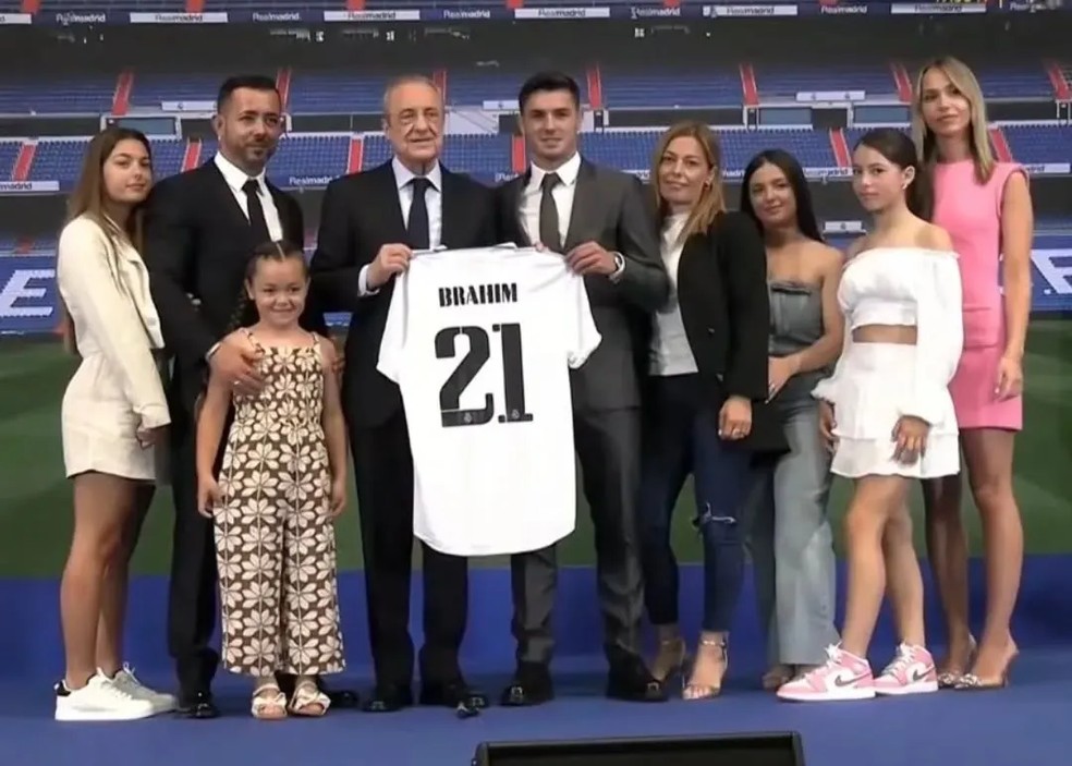 Ele Vai: Determinação de Brahim Díaz, que recusou o Barcelona duas ...