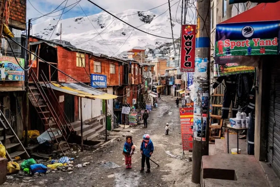La Rinconada: expectativa de vida é de 35 anos na cidade mais alta do mundo