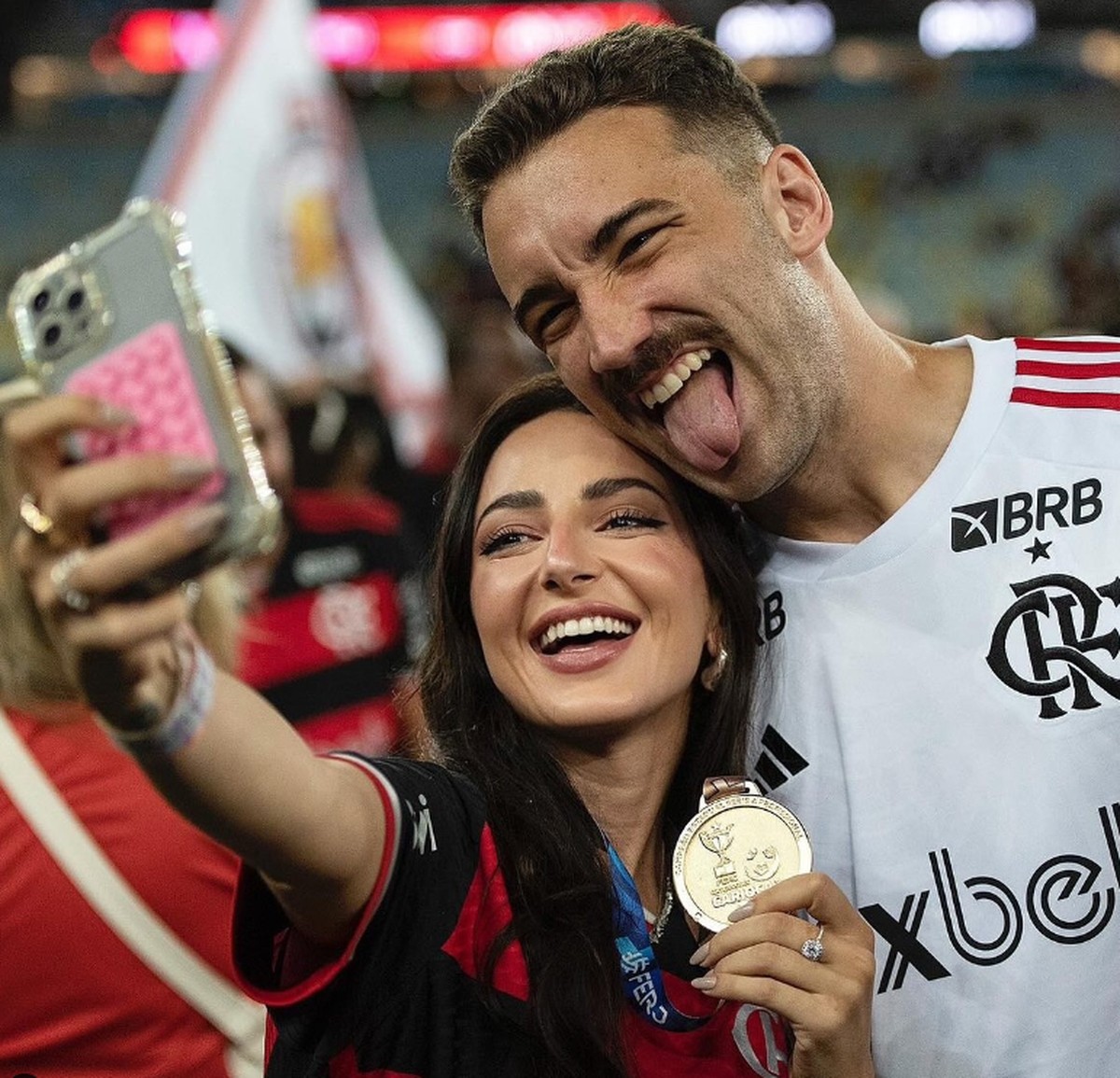 Namorada médica de Léo Ortiz vibra com estreia e gol no Flamengo; saiba ...