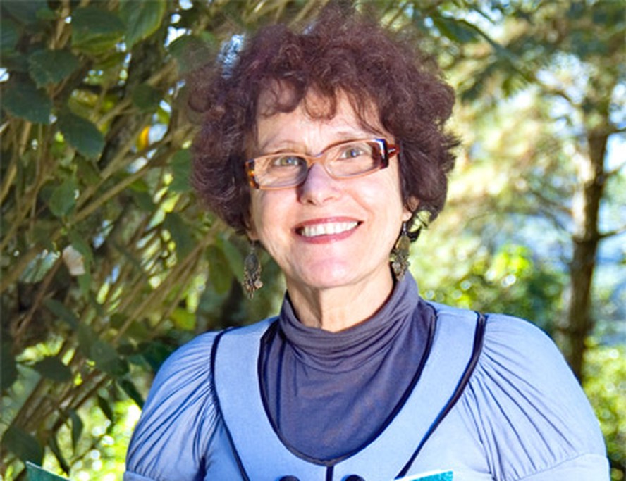 'Está lúcida e se comunicando', diz família da escritora Roseana Murray ...