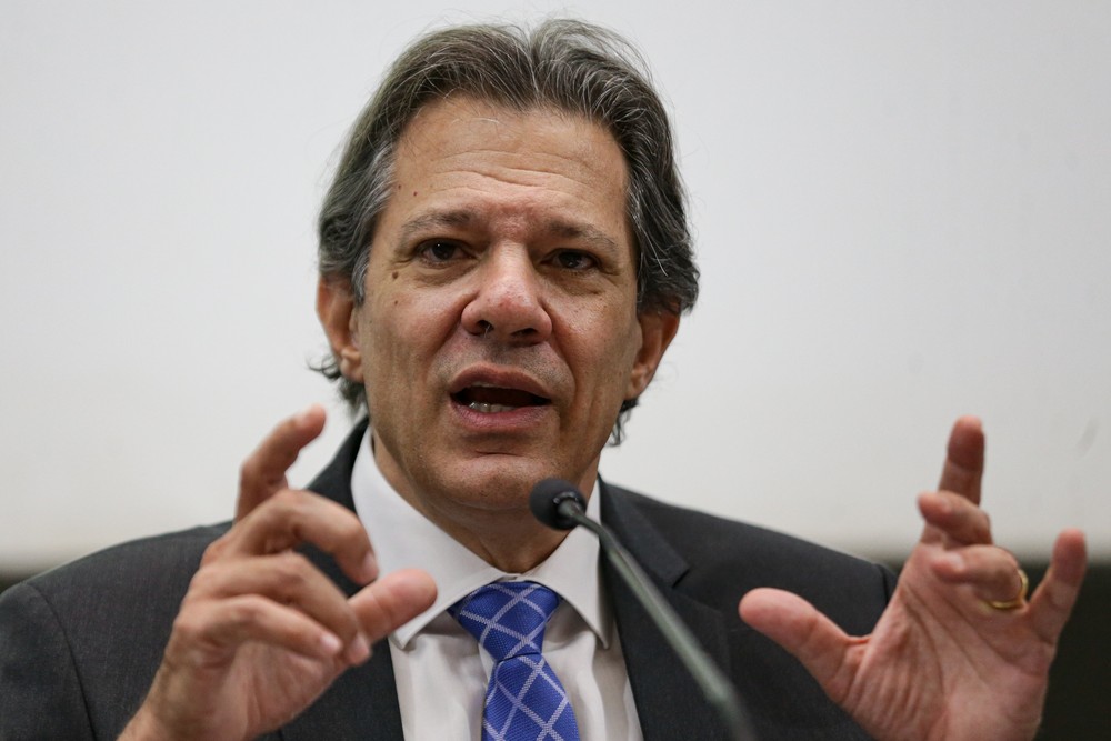 Após acordo, Senado aprova medida que pode render R$ 35 bi a Haddad