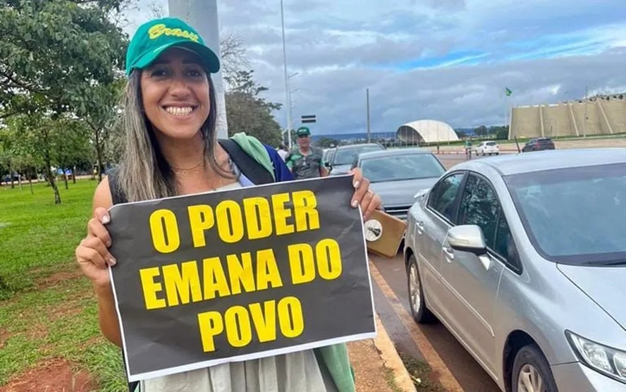 Alvará de soltura para presa do 8 de Janeiro é emitido para presídio errado, e mulher permanece ...