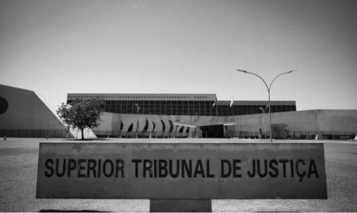 STJ