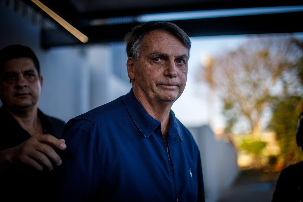 Bolsonaro e generais calados, Valdemar e Torres falando: saiba como ...