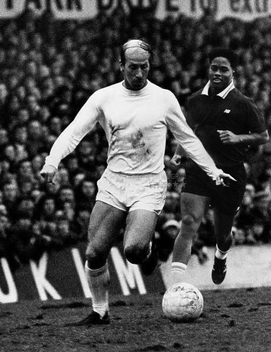 Vintage? Respostas 'retrô' de Endrick viram memes nas redes sociais