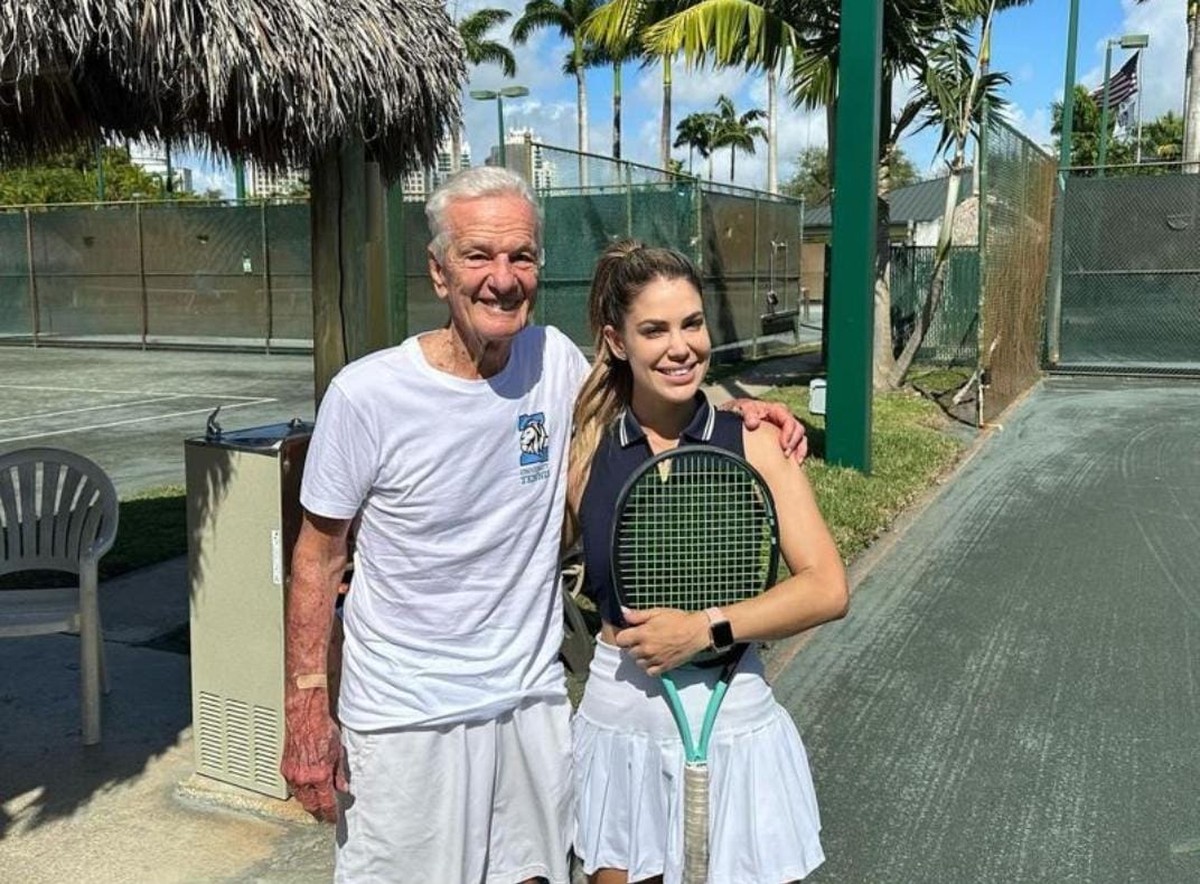 Lemann relaxa em Miami em meio ao caos da Americanas