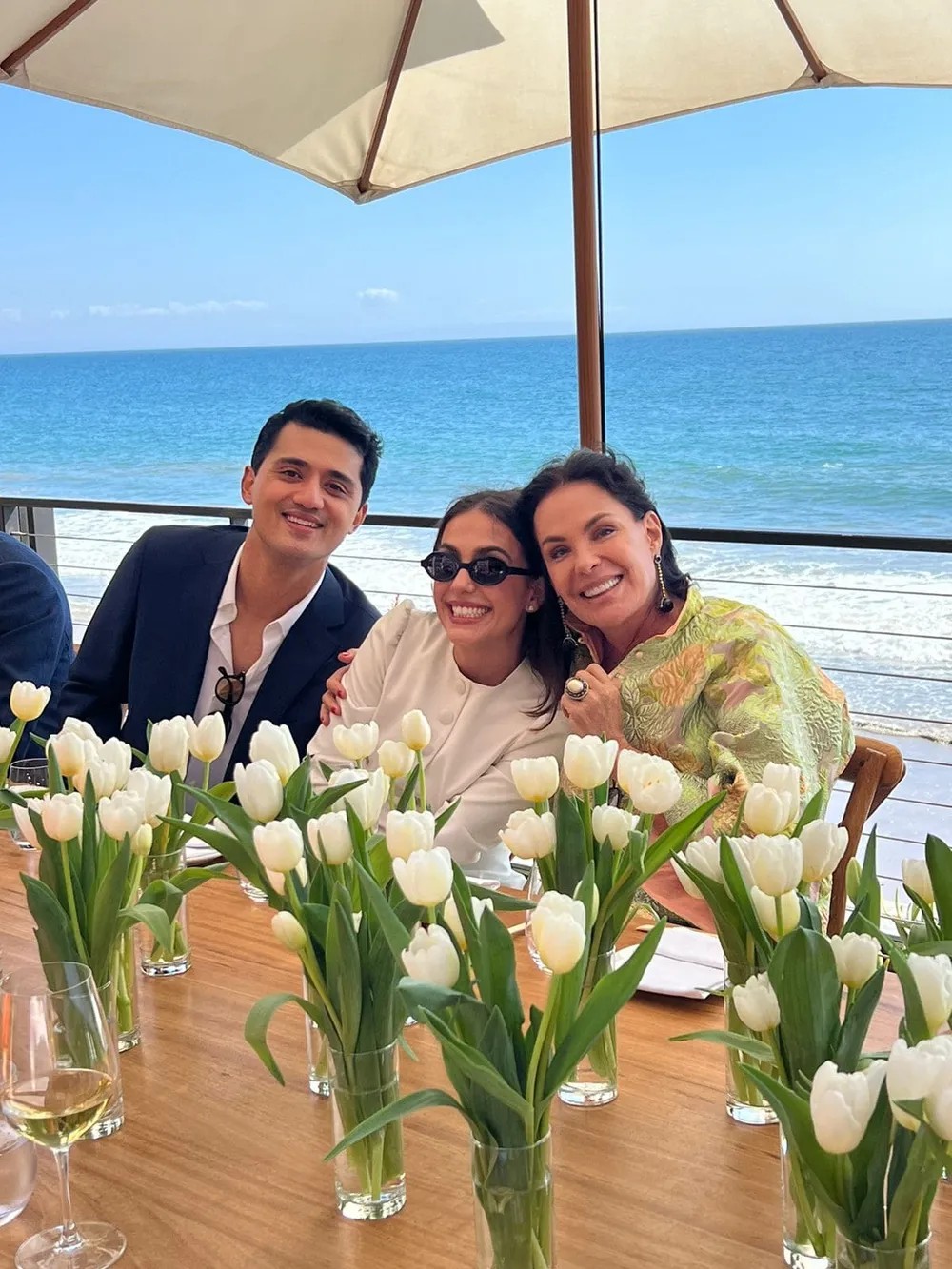 Carolina Ferraz fala do casamento da filha com empresário americano e ...