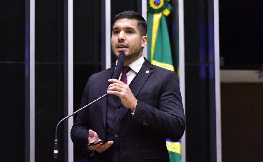 Bolsonarista André Fernandes, de Fortaleza, supera até Boulos nas redes ...