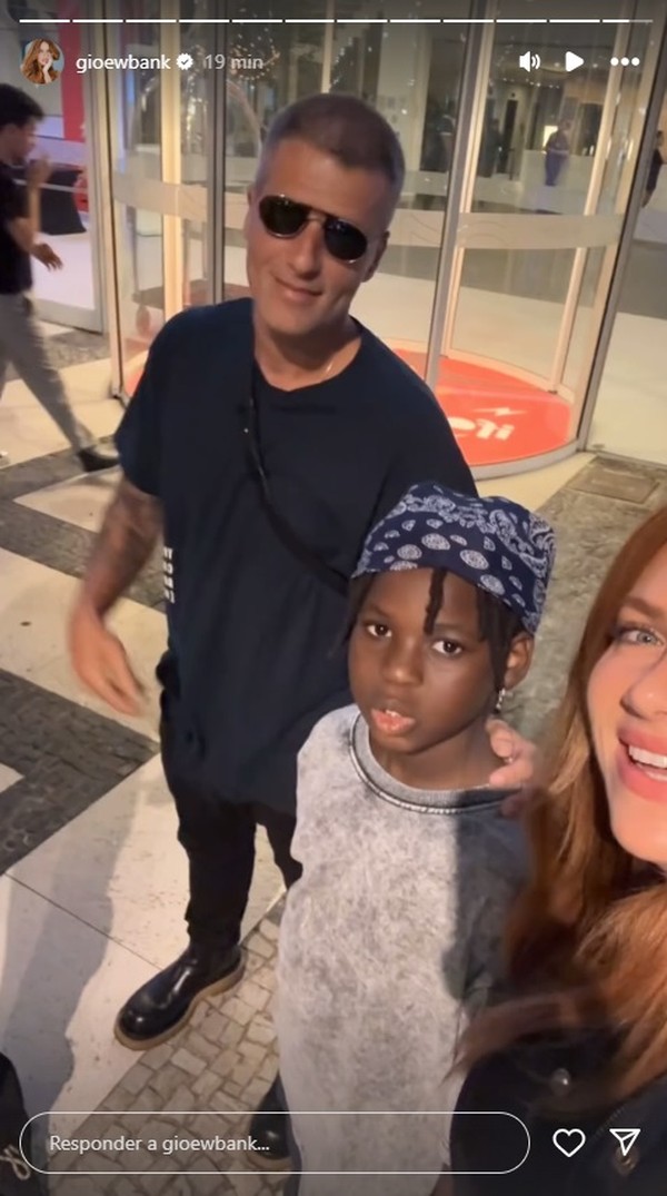 Giovanna Ewbank leva o filho Bless para show de Travis Scott e passa ...