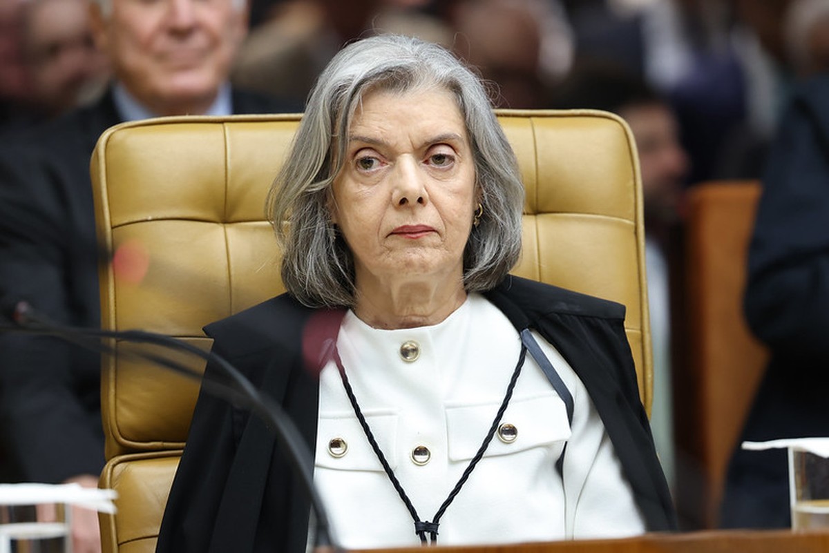 Quem indicou a ministra Cármen Lúcia ao STF?