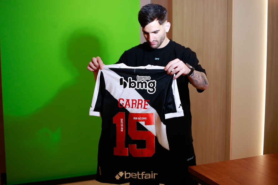 Vasco anuncia a contratação do atacante argentino Benjamín Garré até 2027