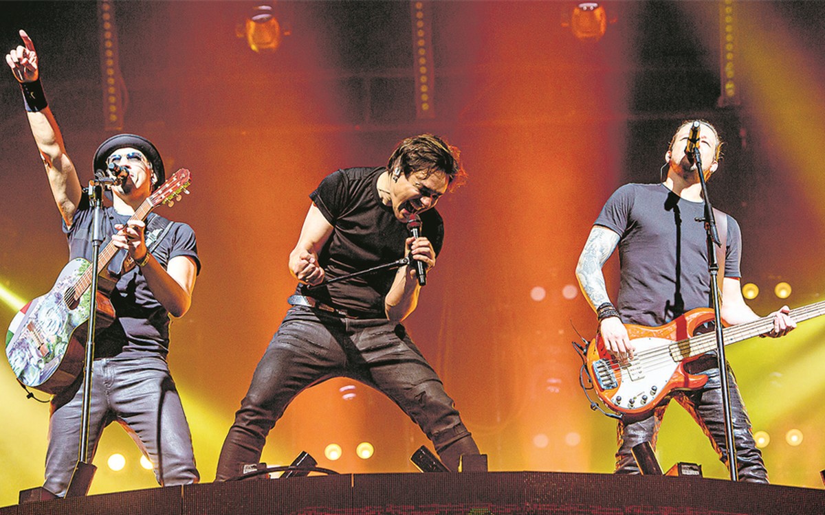 Depois de 7 anos, KLB volta aos palcos em turnê comemorativa