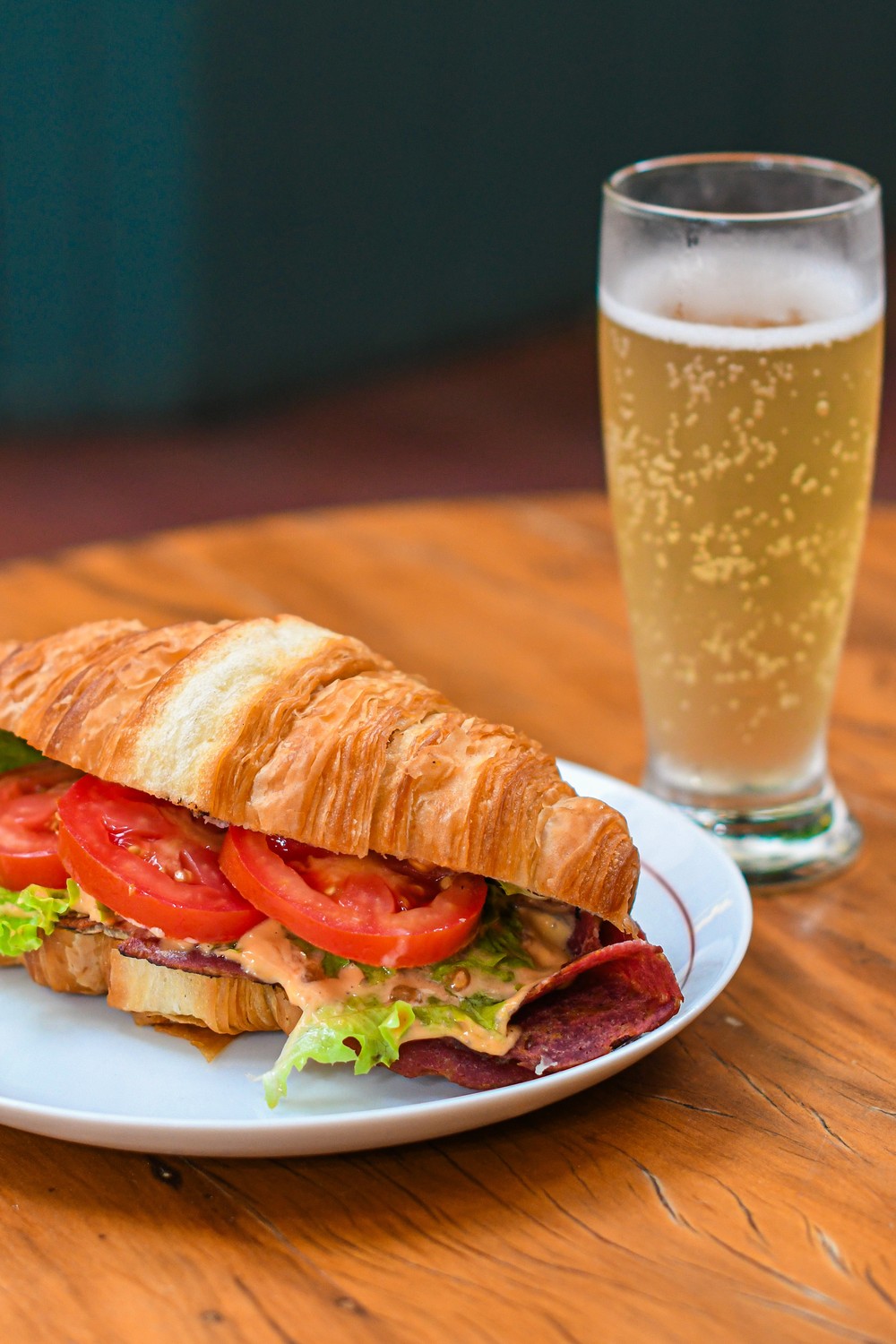 Jéssica Trindade no Maria e o Boi; novas receitas no Teva Deli; jazz no ...