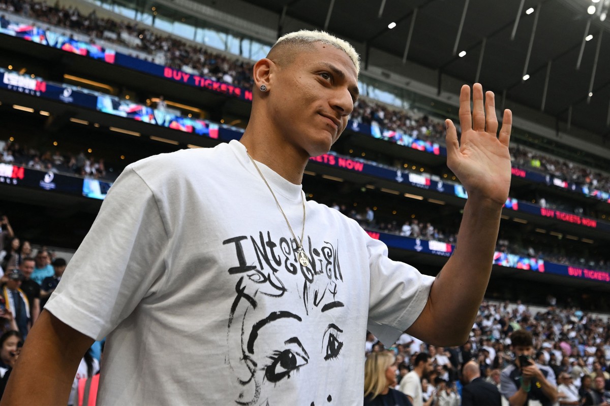 Al-Hilal, time de Neymar, está confiante na contratação de Richarlison ...
