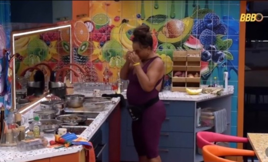 'BBB 26': Solange Couto chora após ficar sem dupla para a prova do anjo